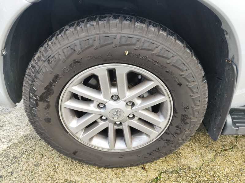 2013 Toyota Land Cruiser 4.0 V6 Limited от САЩ