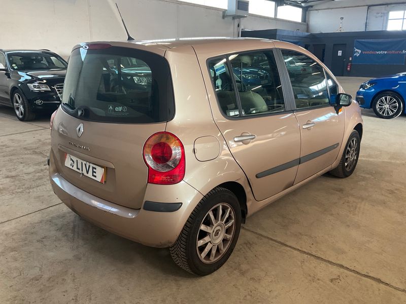 2004 Renault Modus 1.5 dCi Luxe Privilege от САЩ