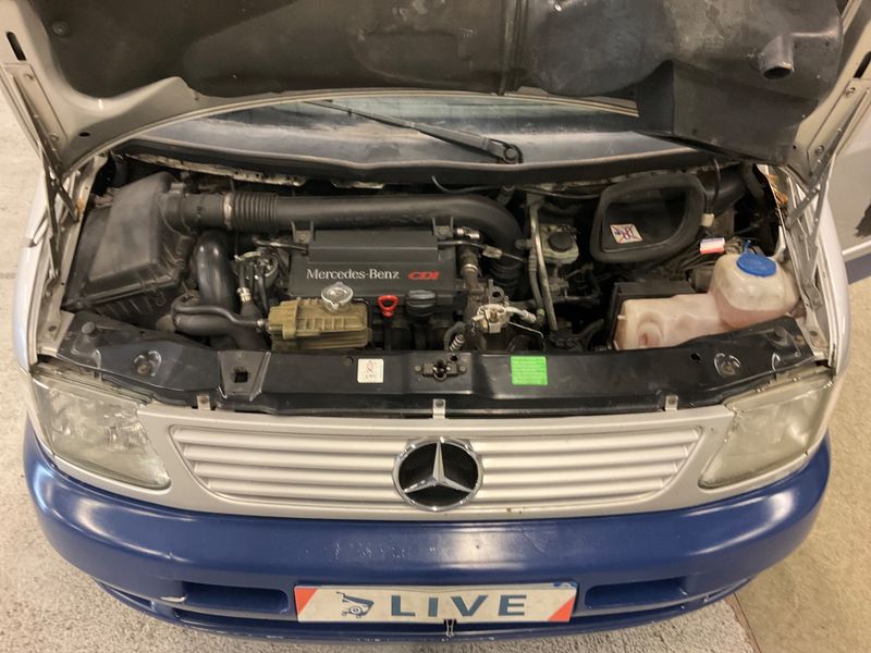 2002 Mercedes-Benz V-Klasse V 220 CDI Ambiente from the USA