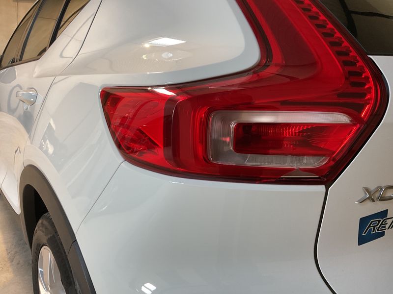 2021 Volvo XC40 1.5 T2 Momentum Pro 2WD от САЩ