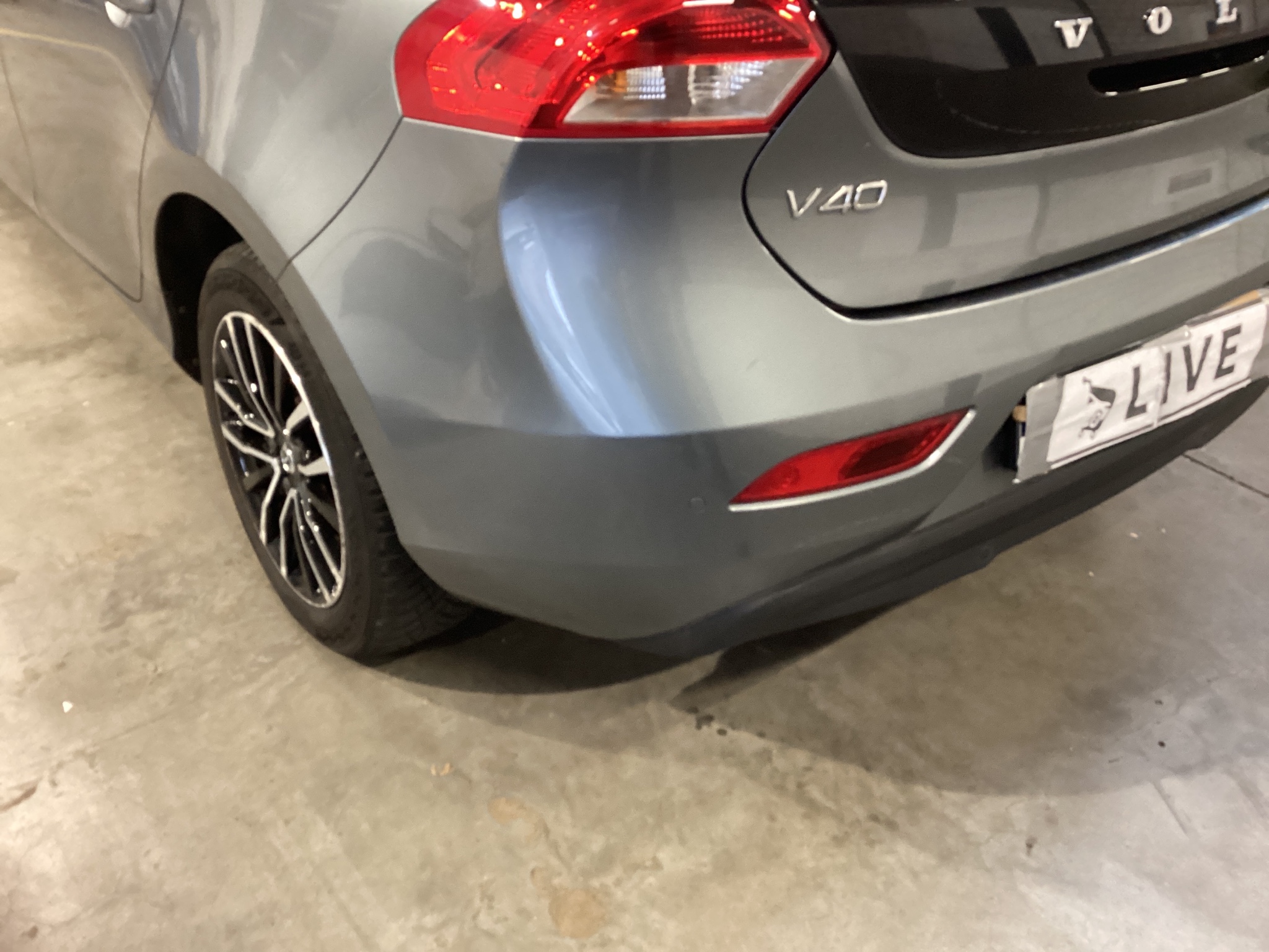 2019 Volvo V40 2.0 T2 Momentum от САЩ