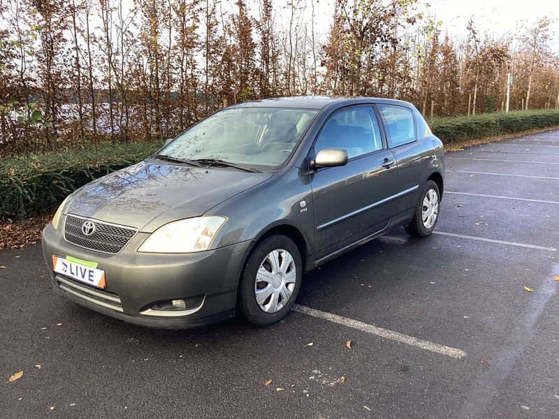 2004 Toyota Corolla 1.4 C Compact от САЩ