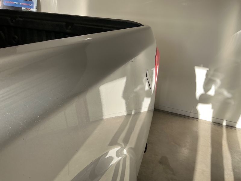 2019 Nissan Navara NP-300 2.3 dCi Visia King Cab Chassis Cab 4x4 от