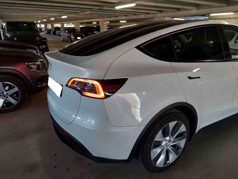 2022 Tesla Model Y Base RWD от САЩ